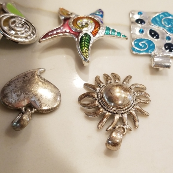 Jewelry | 7 Fun Pendants | Poshmark